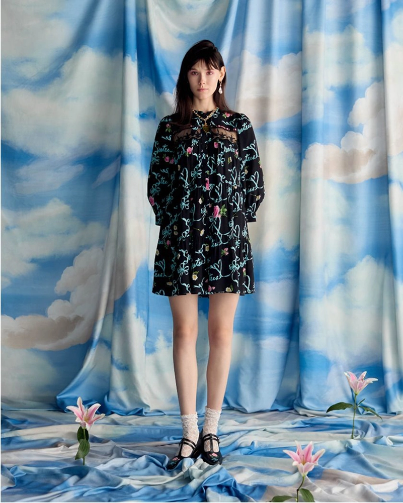 Sretsis Spring Summer 2025 Redefines Playful Femininity