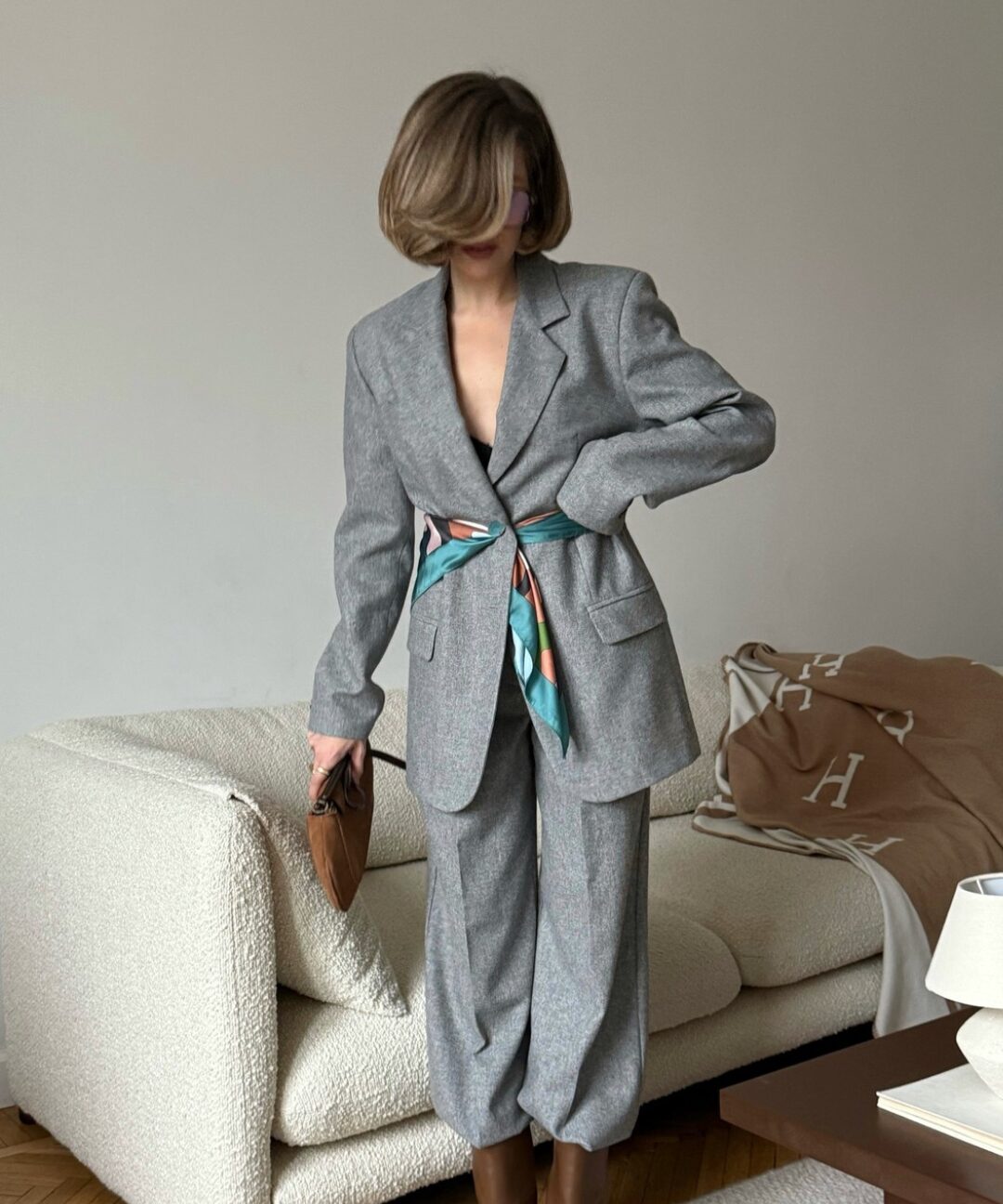 10 Scarf Belt Outfits That Prove Accessories Make The Look
