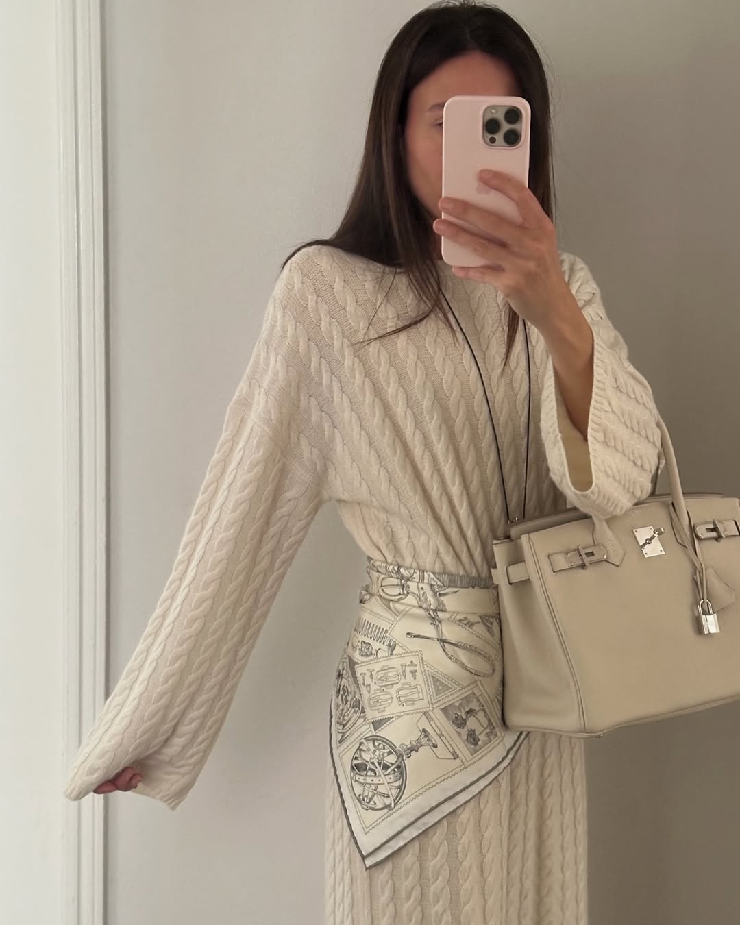 10 Scarf Belt Outfits That Prove Accessories Make The Look