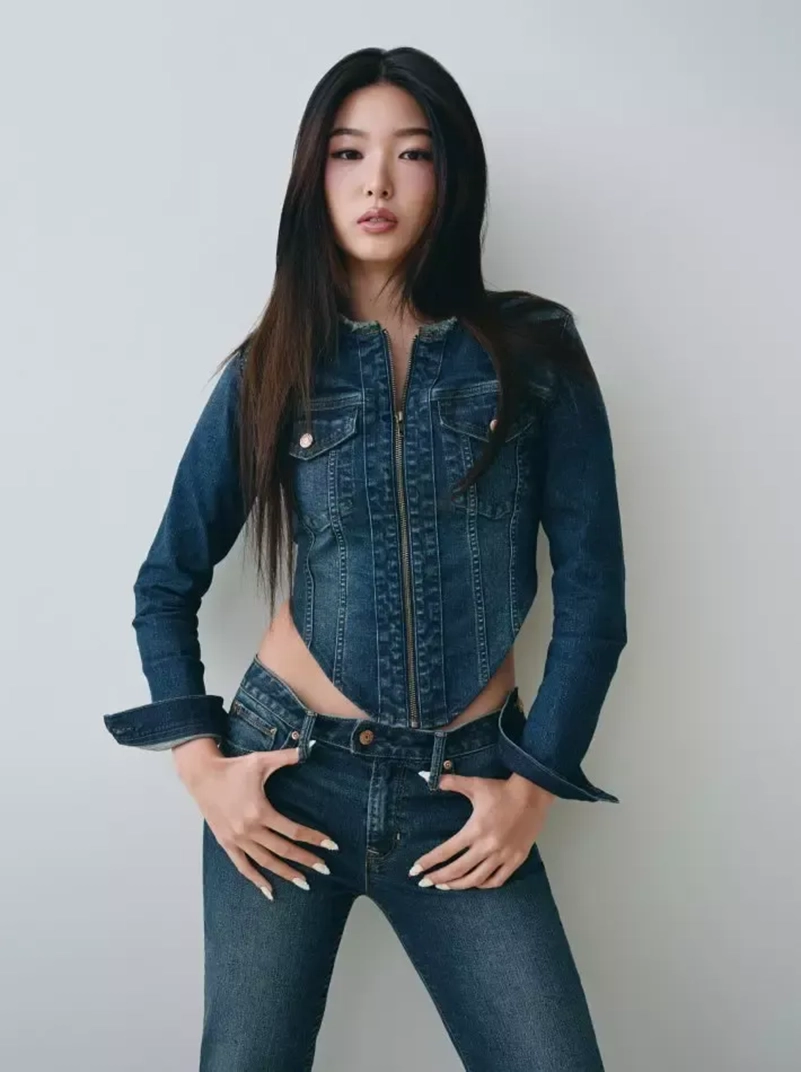 KATSEYE Brings Y2K Energy To Gap Denim Campaign 2025
