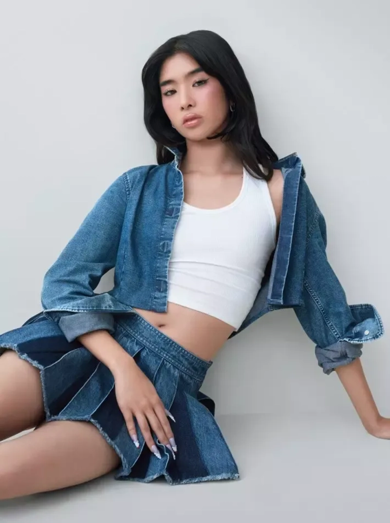 KATSEYE Brings Y2K Energy To Gap Denim Campaign 2025
