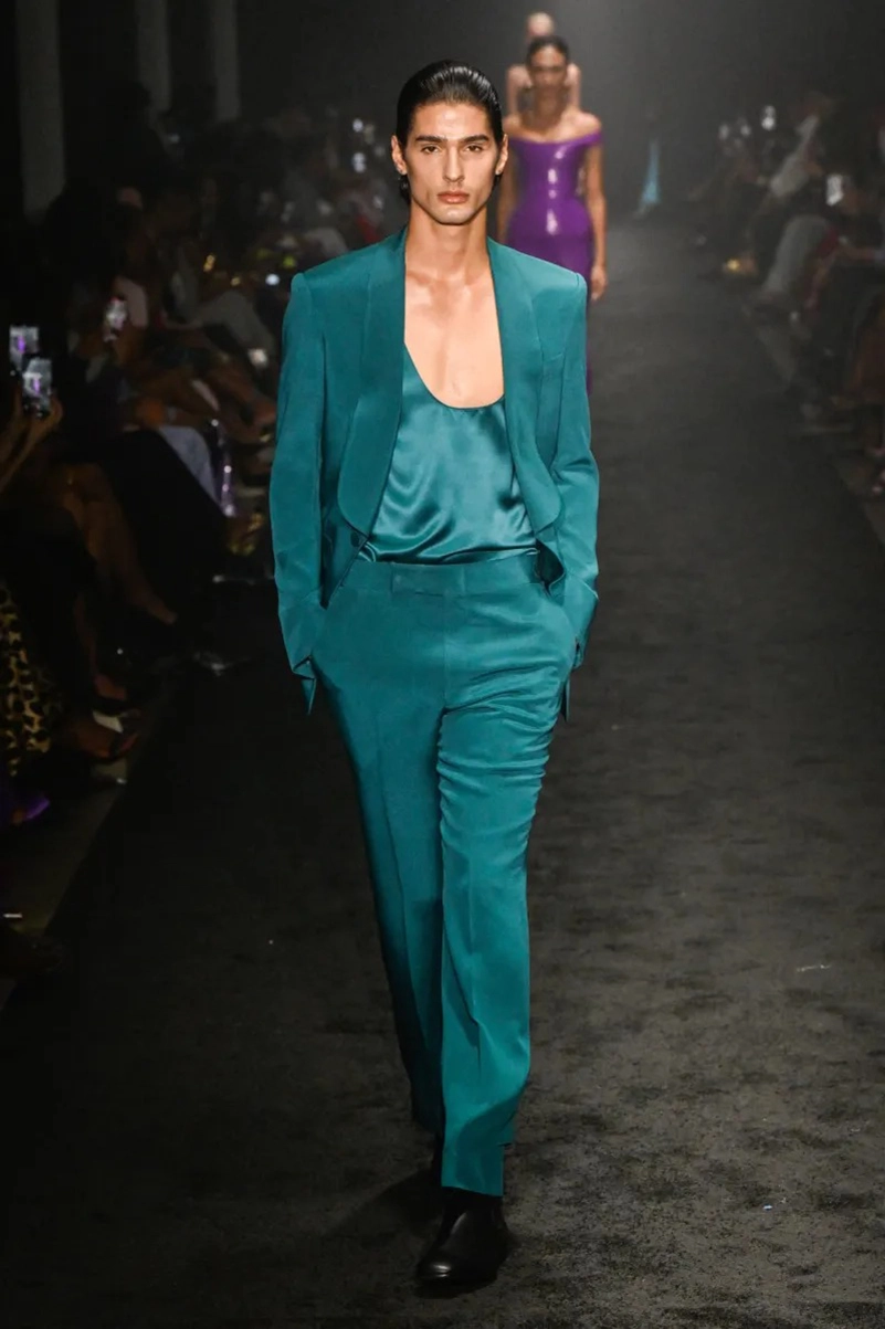 Sergio Hudson Spring 2026 Is All About Disco-Era Glamour
