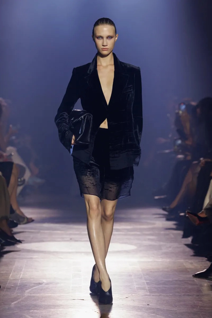 Grace Ling Spring 2026 Is Futuristic Glam For The Modern Girl