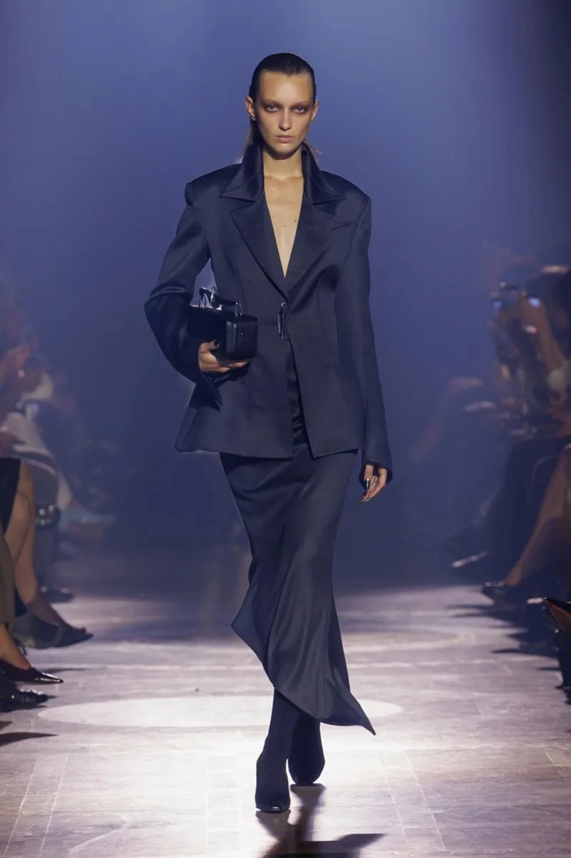 Grace Ling Spring 2026 Is Futuristic Glam For The Modern Girl