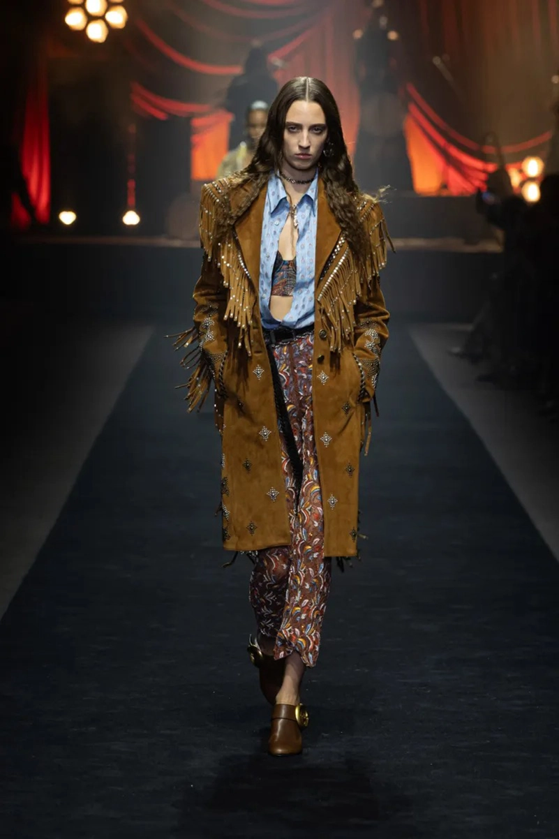 Etro Spring 2026 Shapes A Joyful Future For Maximalist Dressing