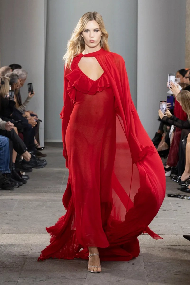 David Koma Reimagines Blumarine Spring 2026 With Midnight Allure