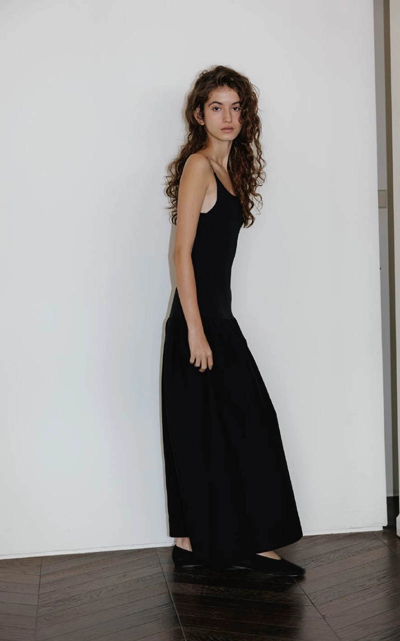 LE17SEPTEMBRE Layers Architecture Into Wardrobe Logic