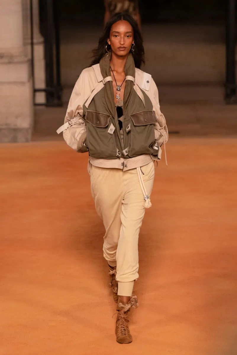 Isabel Marant Spring 2026 Brings Nomadic Ease To The Spotlight