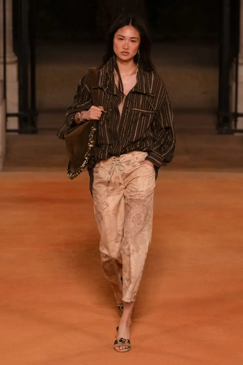 Isabel Marant Spring 2026 Brings Nomadic Ease To The Spotlight