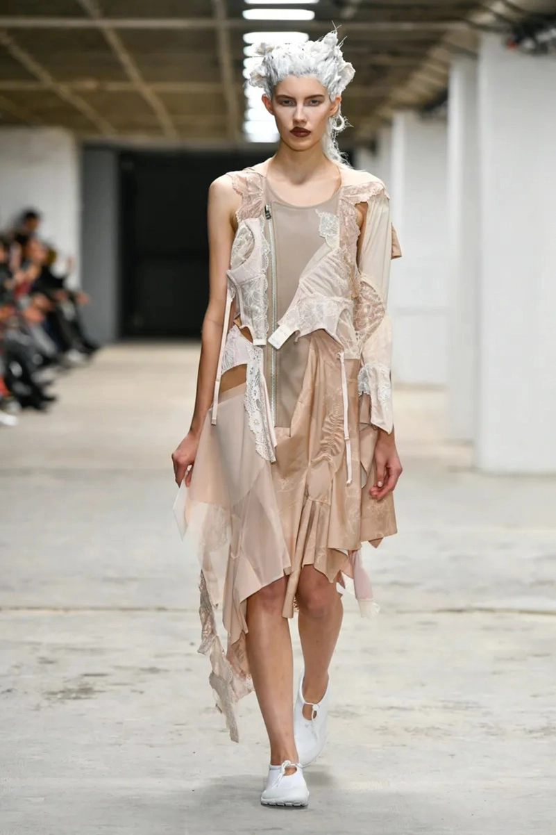 Junya Watanabe Spring 2026 PFW Runway: A Review