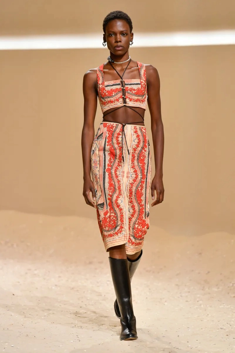 Hermès Spring 2026 Reimagines Heritage Through A Modern Lens