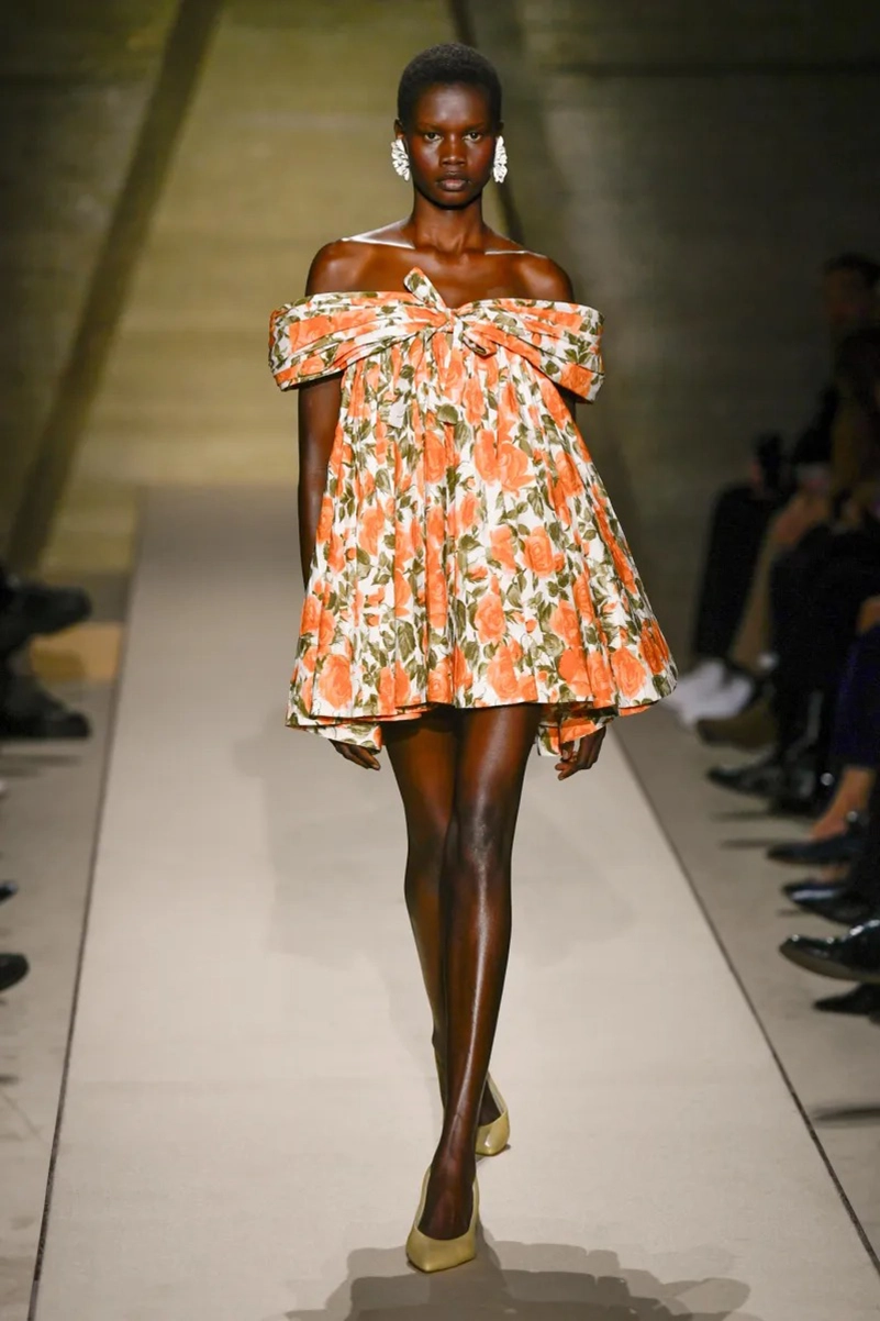 Chloé Spring 2026 Reimagines Femininity With A Free Spirit