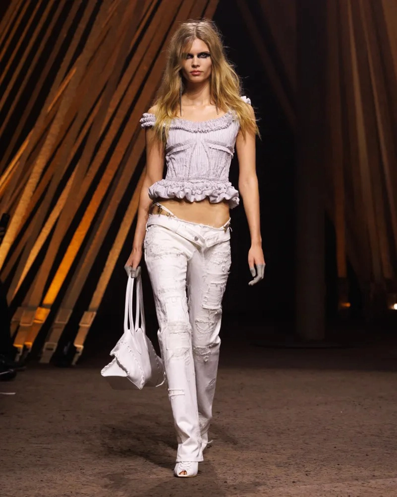 McQueen Spring 2026 Blurs Myth And Modern Femininity