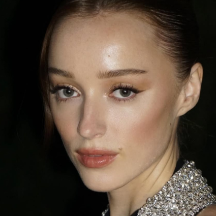 The Soft Wing Eye Look That Instantly Lifts Your Eyes
