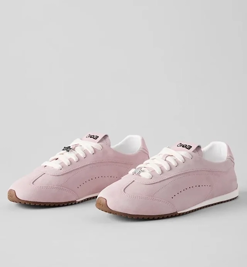 Alo X Jisoo Sunset Sneaker Finds A Polished Off Duty Rhythm