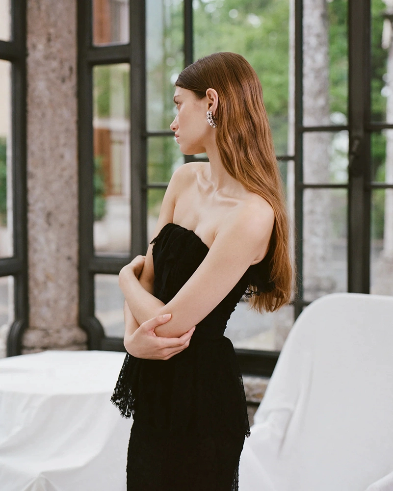 Alessandra Rich’s Fall Winter 2025 Brings Polished Drama Into Focus