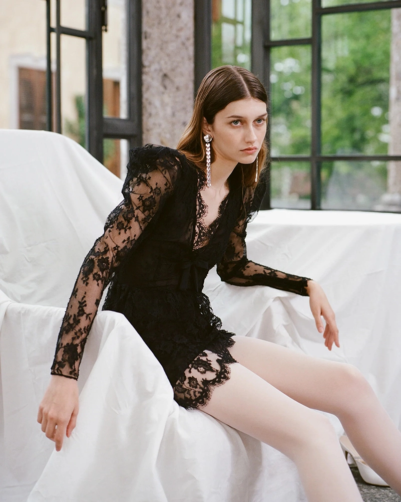 Alessandra Rich’s Fall Winter 2025 Brings Polished Drama Into Focus