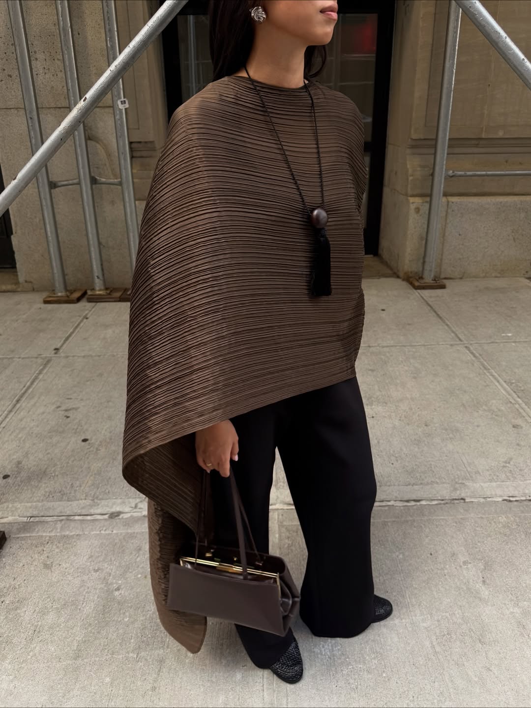 10 Poncho Outfits That Make Layering Look Effortless