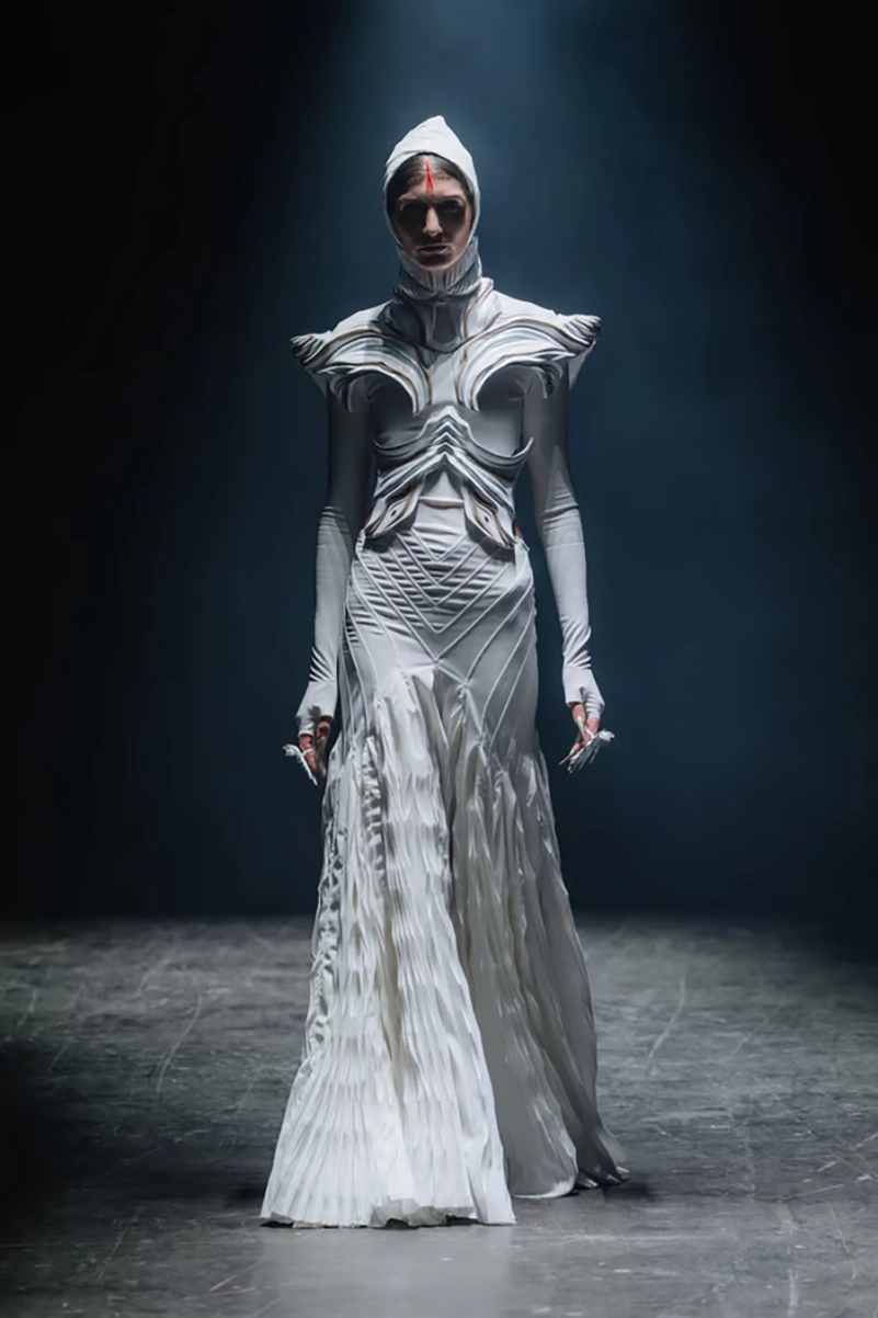 Hengdi Wang Shapes The Next Wave With SS26 Exogenesis