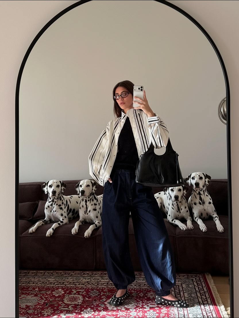 Revamp Your Denim Outfits With Balloon Jeans