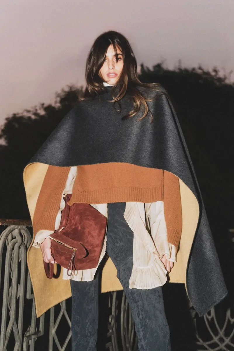 Alberta Ferretti Pre-Fall 2026 Delivers Modern Feminine Glamour