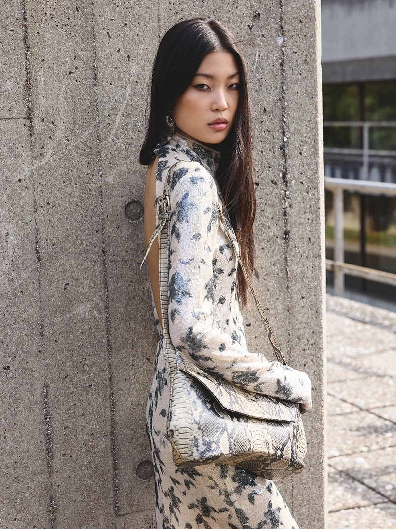 After-Dark Glamour At Gestuz Reinvents Vintage Drama For Now