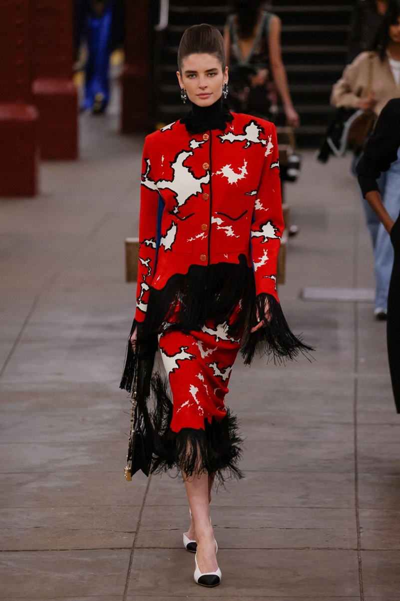 Chanel Métiers D’Art 2026 Blends Heritage With A New York State Of Mind