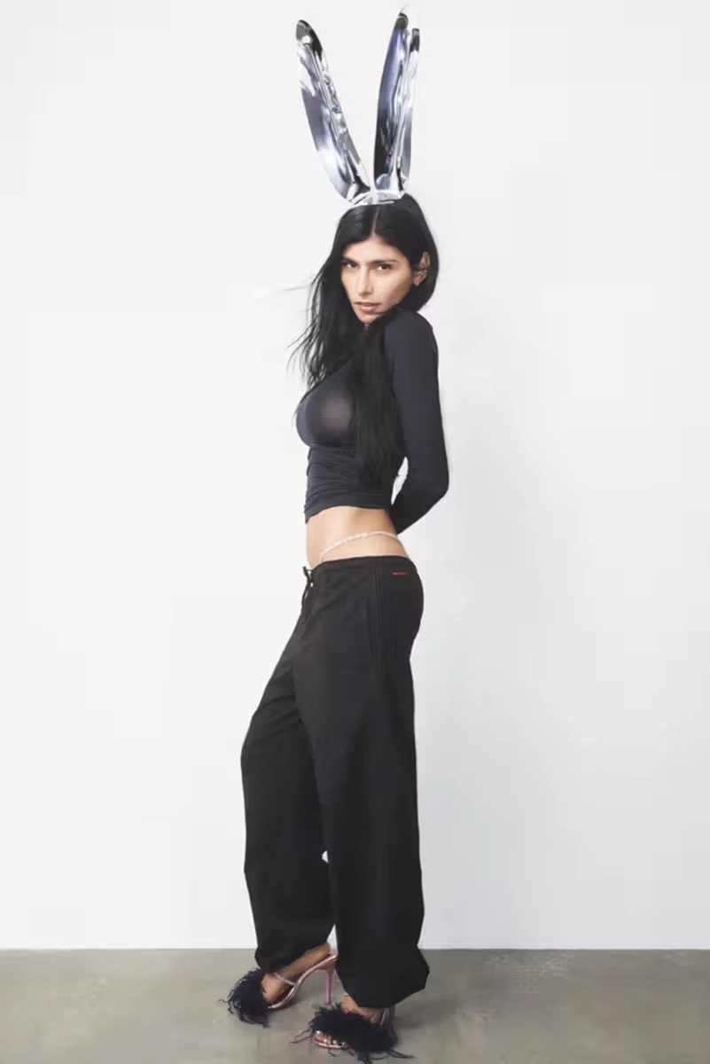 Mia Khalifa Shapes The Mood Of Peachy Den FW25