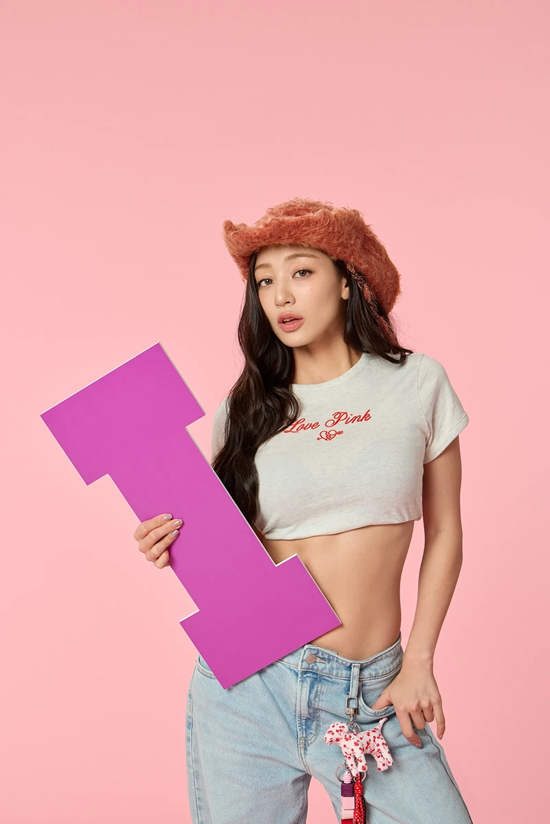 TWICE And Victoria’s Secret PINK Shape A Playful Valentine Moment