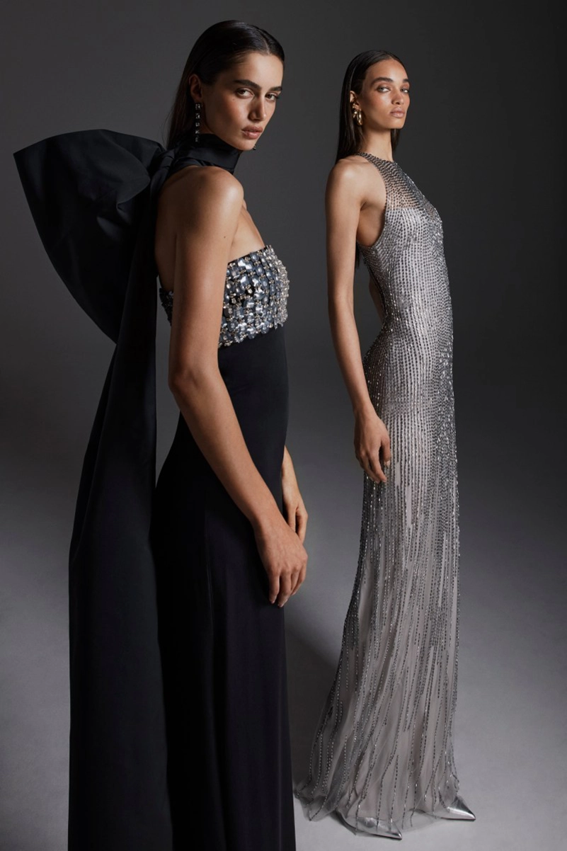 Monique Lhuillier Fall 2026 Signals A Shift In Modern Eveningwear