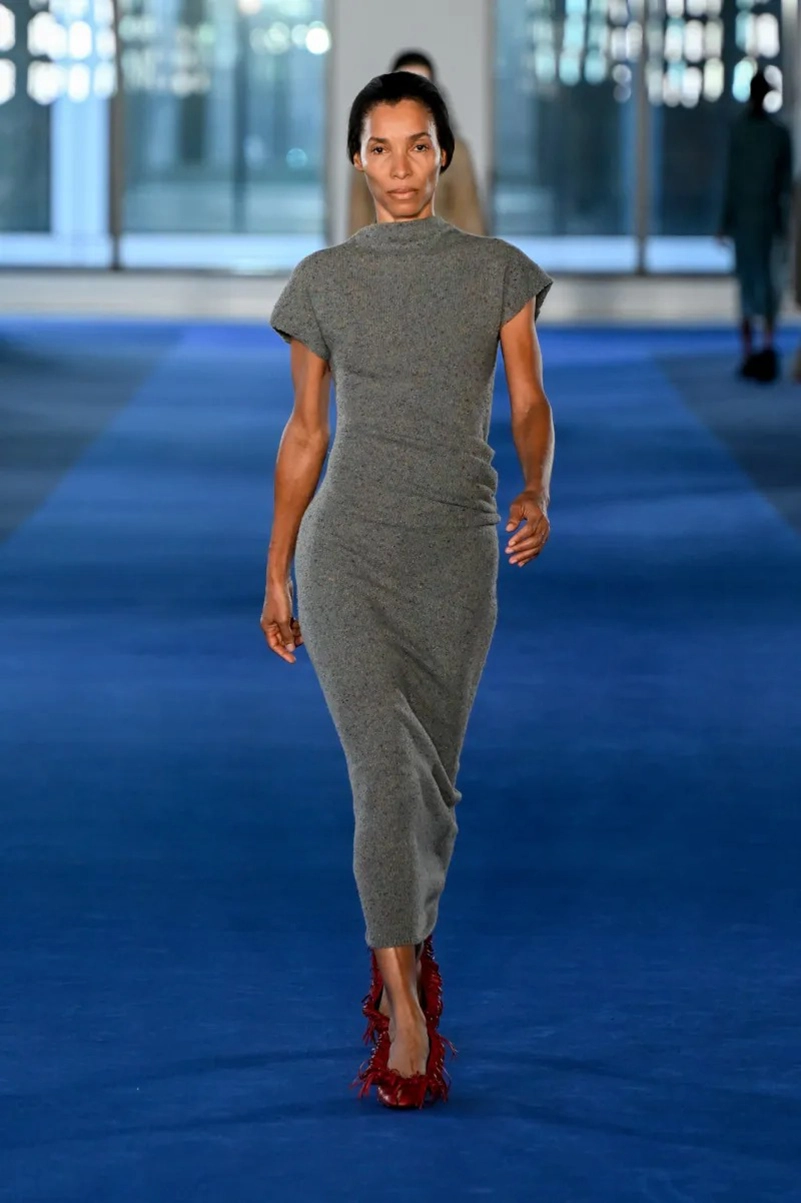 Rachel Scott’s Proenza Schouler Fall 2026 Unveils Asymmetric Tailoring ...