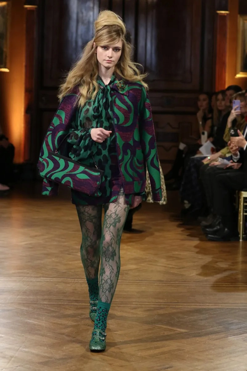 Anna Sui Fall 2026 New Romantic Runway Review