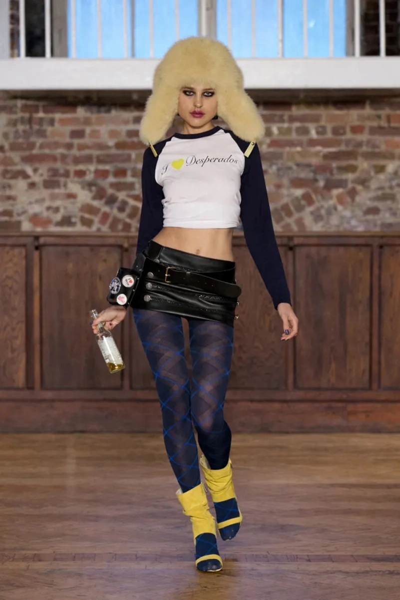 Sinead Gorey Fall 2026 Runway Channels Pub To Party Dressing