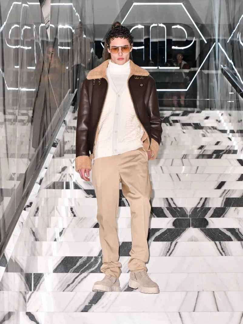 Philipp Plein Fall 2026 Collection, Leopard Coats And Crystal Boots ...