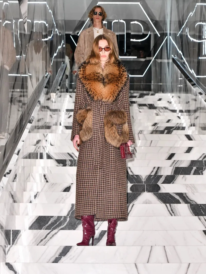 Philipp Plein Fall 2026 Collection, Leopard Coats And Crystal Boots ...