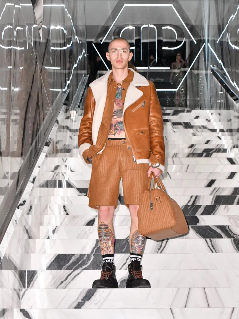 Philipp Plein Fall 2026 Collection, Leopard Coats And Crystal Boots ...